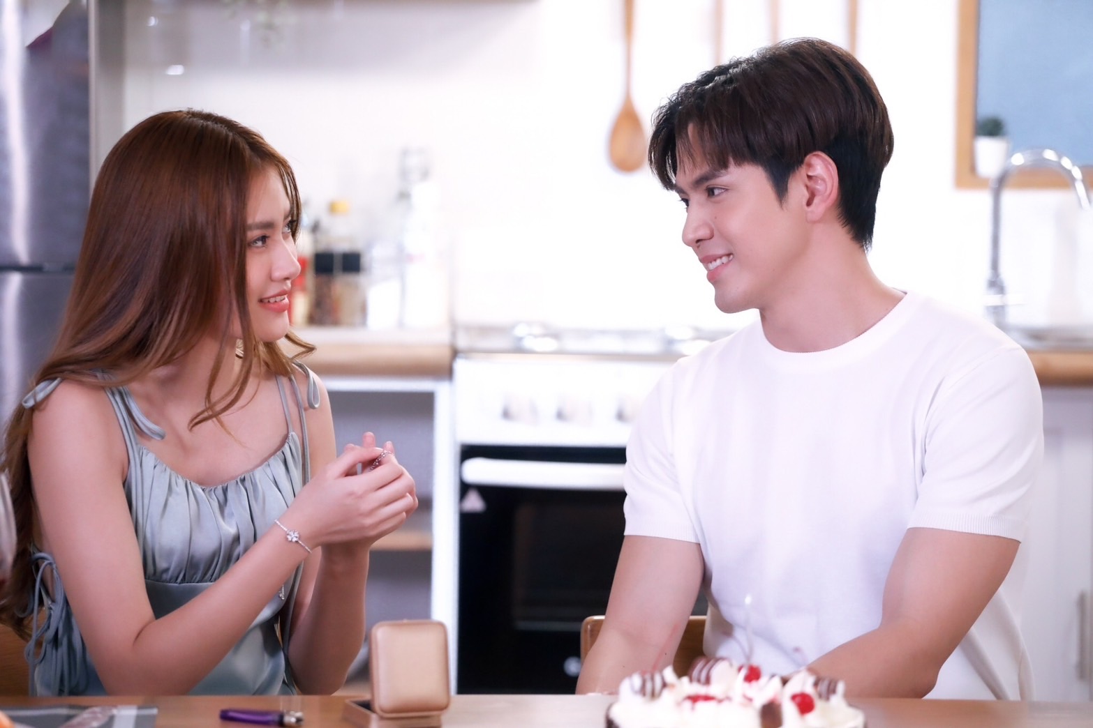 วิมานสีทอง - Content Thailand